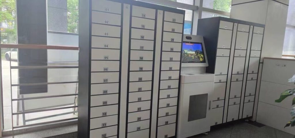 Choosing the Right Locker Kiosk for Your Company | BestKiosk